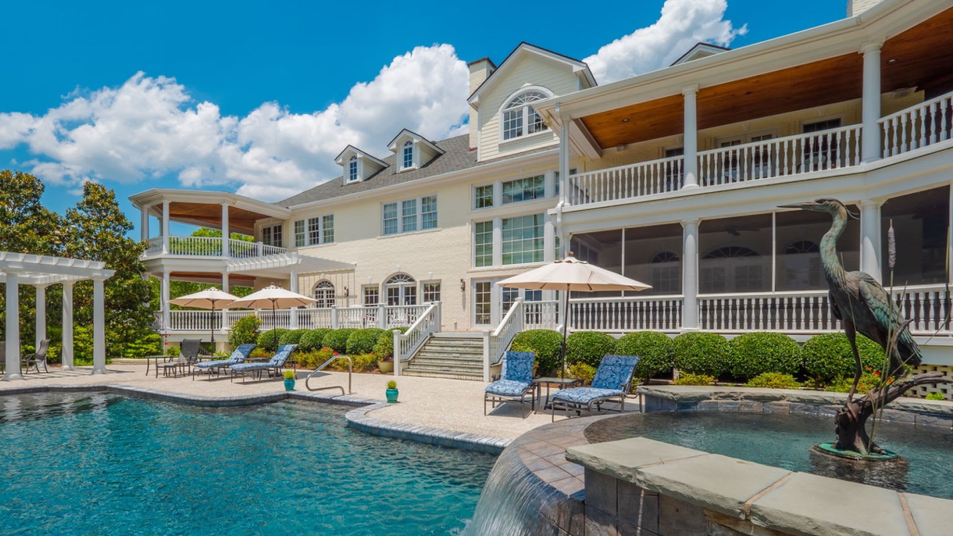 How Landmark Sotheby's International Realty Attracts and Retains Top ...